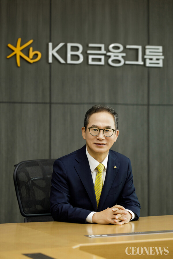 [CEO ESSAY #3] 양종희 KB금융지주 회장